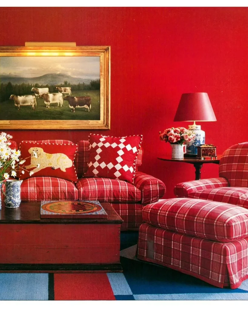 15 Red Couch Living Room Ideas to Inspire your Bold and Vibrant Home ...